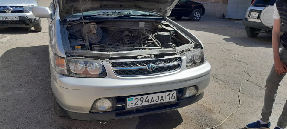 Полировка фар — Nissan R'nessa, 2,4 л, 1997 года | стайлинг | DRIVE2