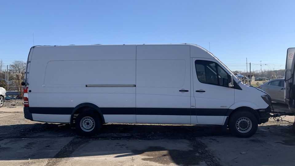 Mercedes-Benz Sprinter (2G) 5.3 бензиновый 2015 | 500-й V8 на DRIVE2