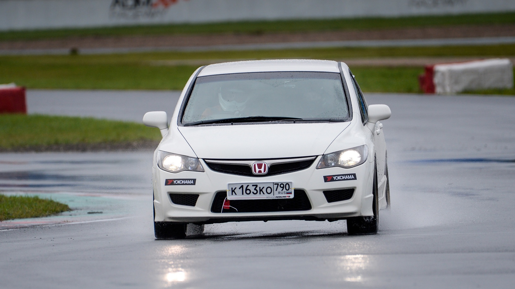 Honda Civic Type R (3G) 2.0 бензиновый 2008 | FD2R на DRIVE2