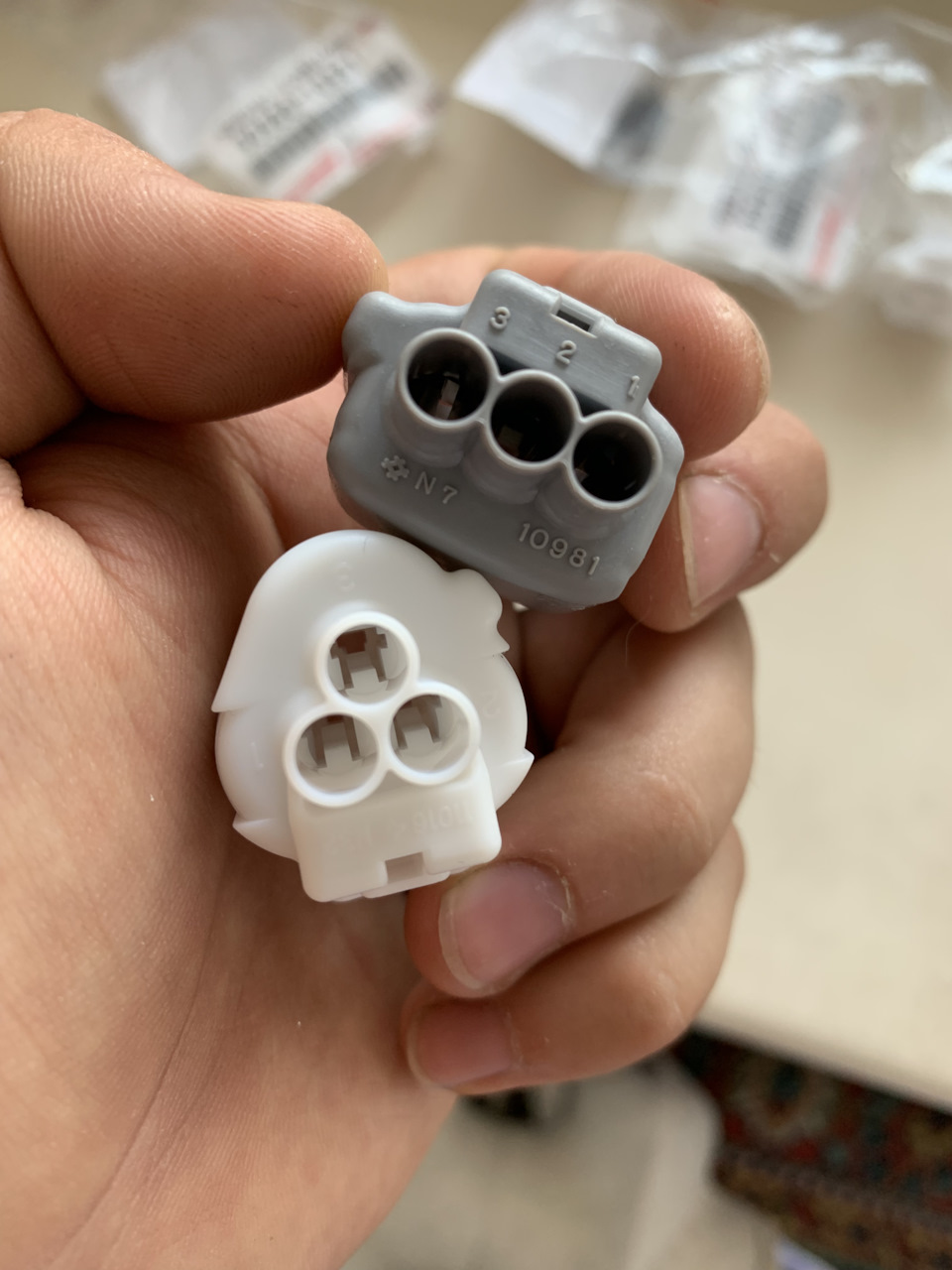 Led фары Koito оригинал. Подготовка к установке. — Toyota Camry (XV50 ...