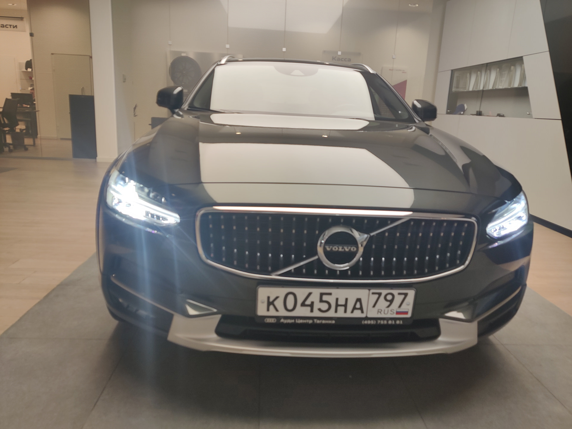 С чего у многих начинается бортжурнал? С покупки машины — Volvo V90 Cross Country, 2 л, 2019 ...