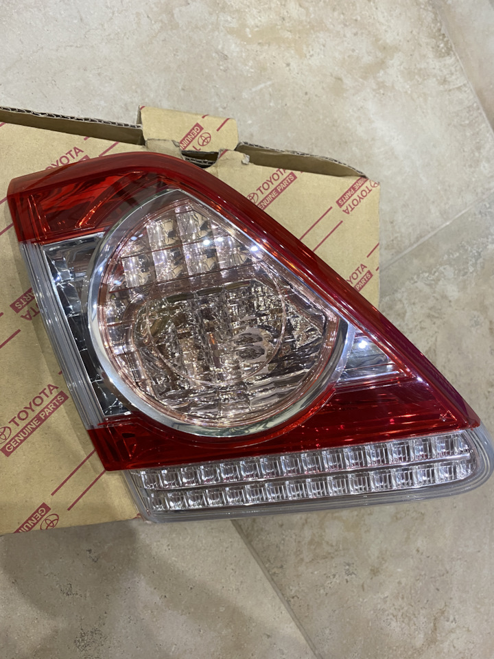 8159102330 Фонарь TOYOTA LEXUS | Запчасти на DRIVE2