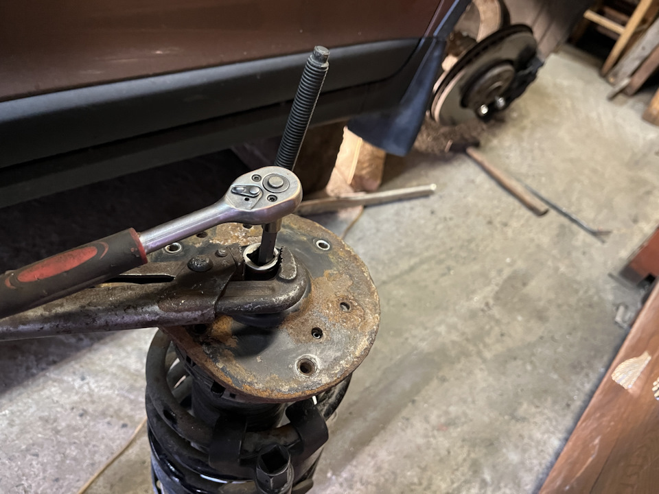 Амортизаторы MARSHALL — Volvo XC60 (1G), 2,4 л, 2012 года | своими ...