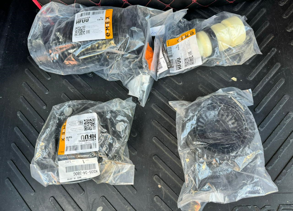 Замена опоры переднего амортизатора — Mazda CX-5 (1G), 2,5 л, 2013 года ...