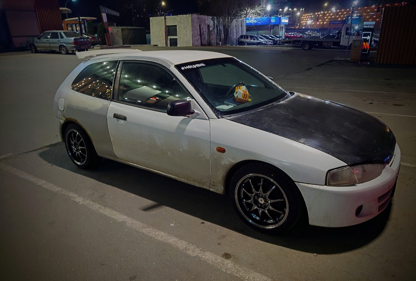 Колеса R16 на Mitsubishi Colt V — Mitsubishi Colt V, 1,3 л, 1999 года ...