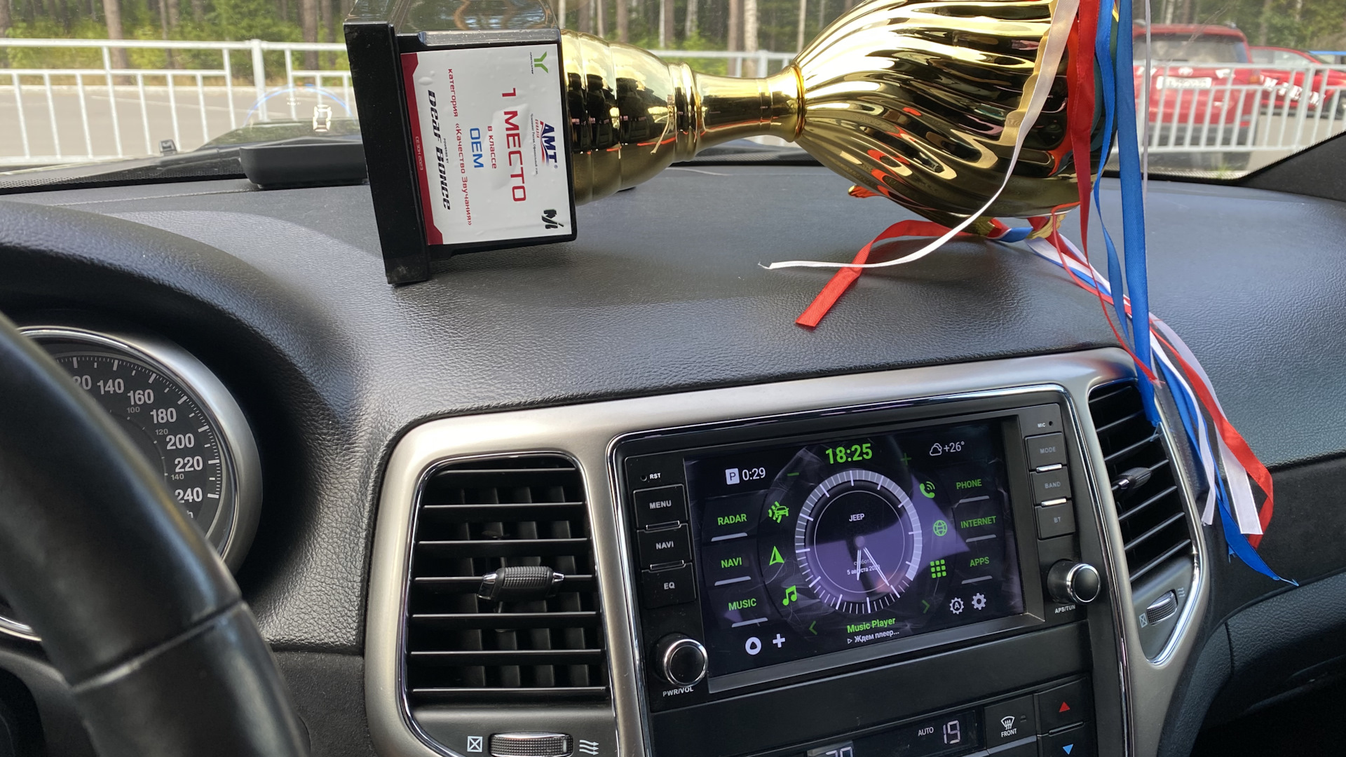 Jeep Grand Cherokee (WK2) 3.6 бензиновый 2012 | Renegade Black ice 流 на ...