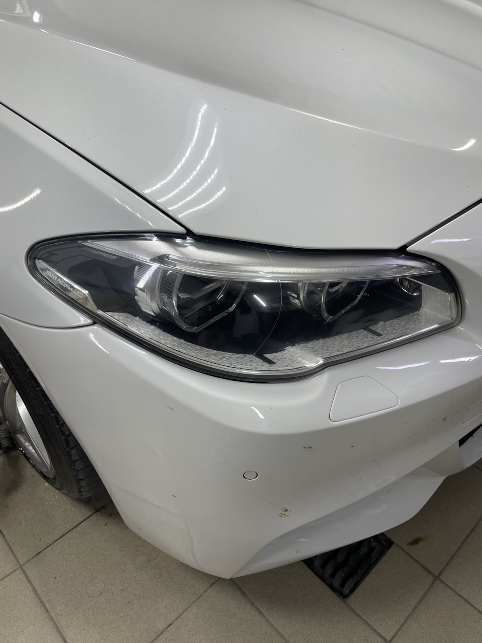Воск и пленка на фары — BMW 5 series (F10), 2 л, 2016 года | просто так ...