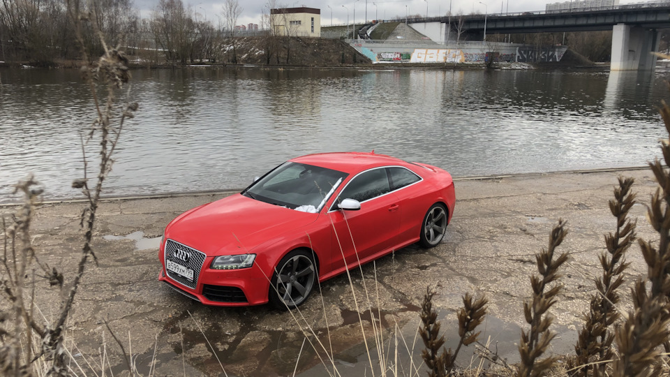 Audi RS5 (1G) 4.2 бензиновый 2011 | Fire dept. на DRIVE2