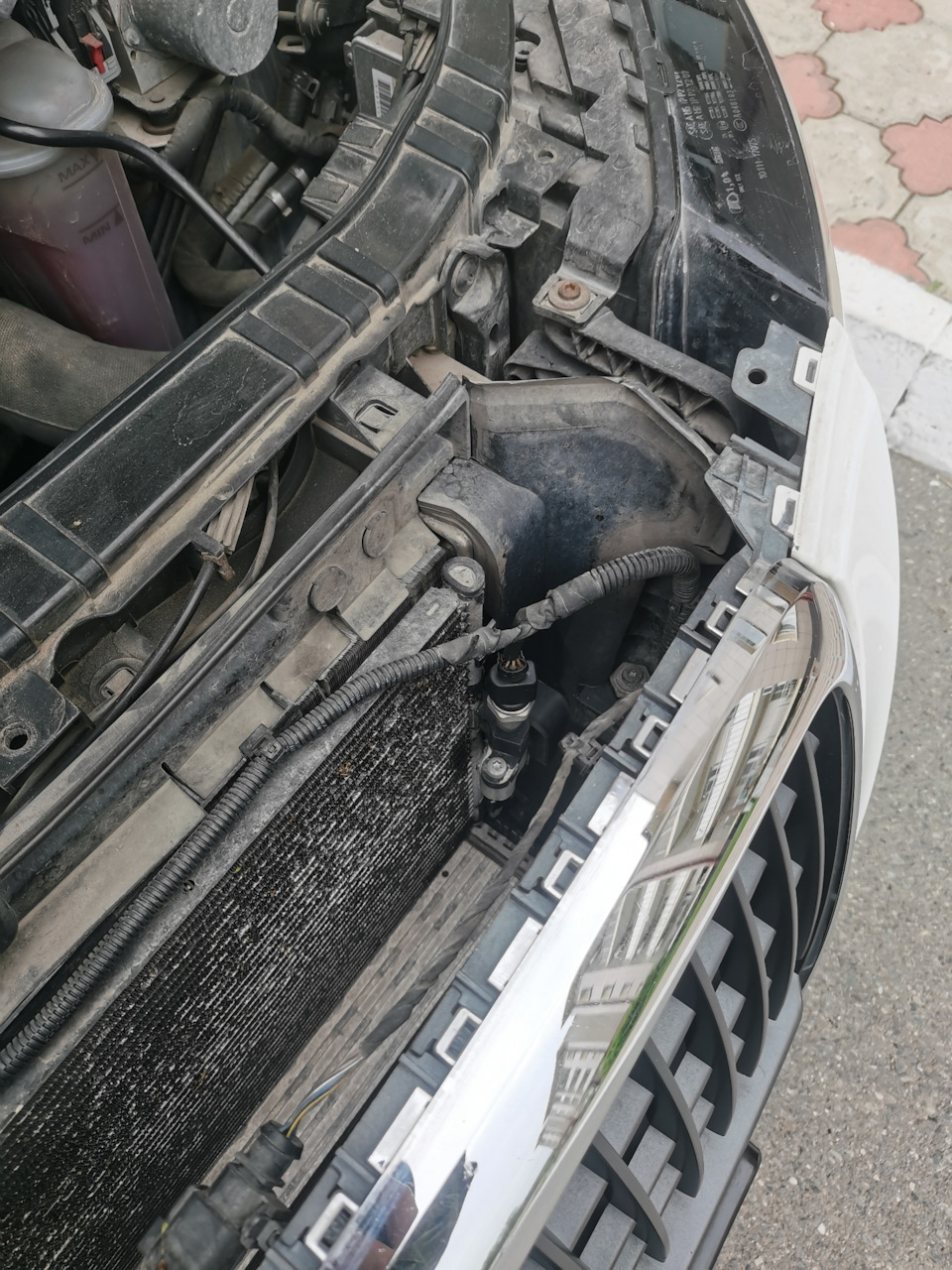 00256-Датчик давления и температура хладагента-G395 или перестал ...