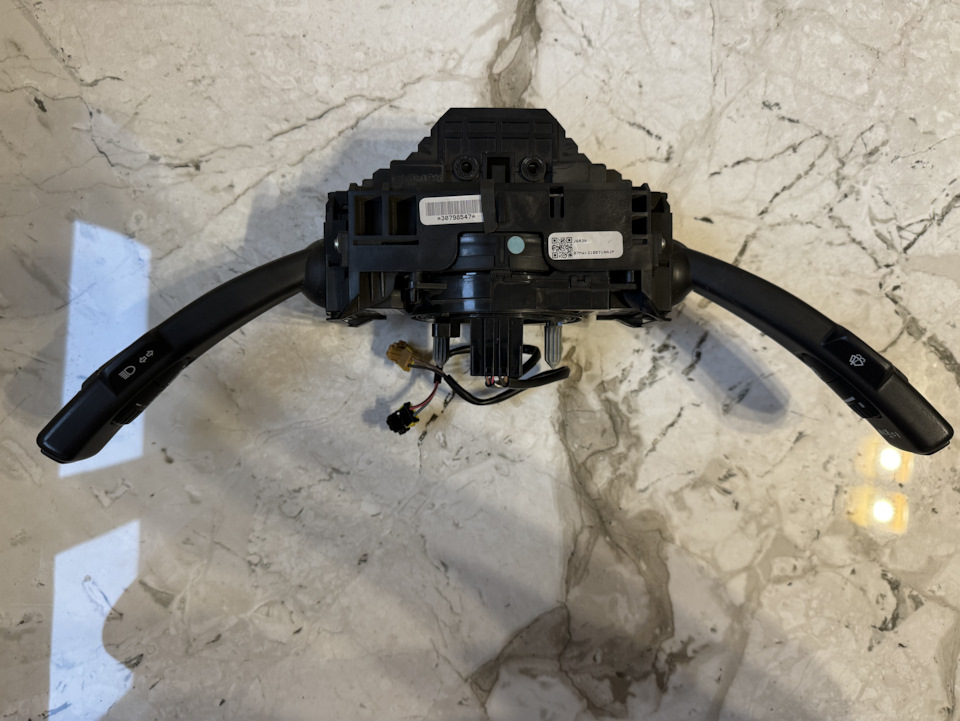 31275353 Переключатель поворотов Volvo | Запчасти на DRIVE2