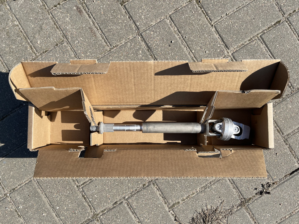 Замена карданного шарнира с крестовиной 32306859833 BMW F07 — BMW 5 ...