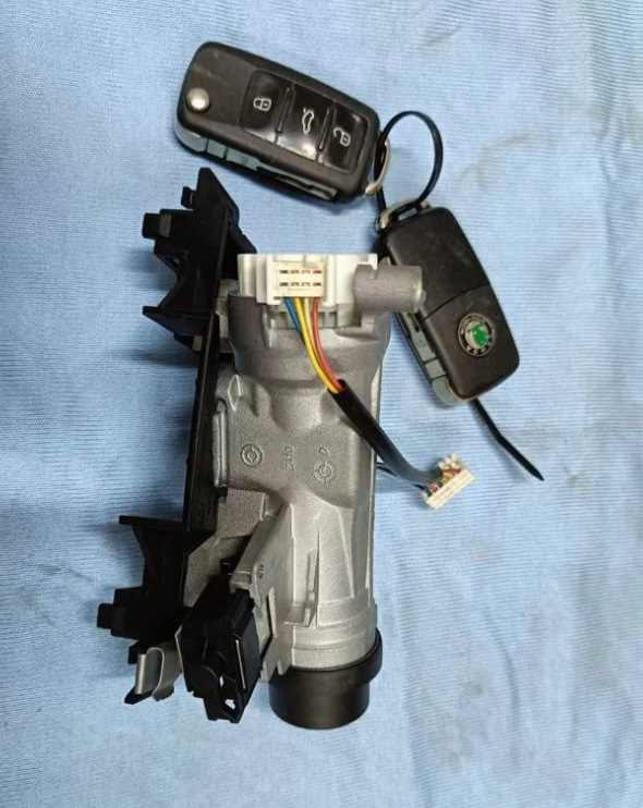 5K0905865 Переключатель VAG | Запчасти на DRIVE2