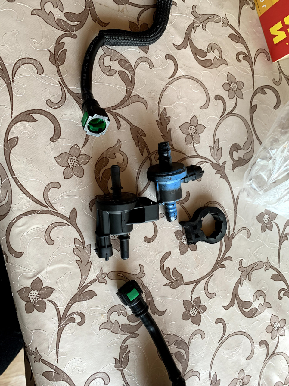 0280142479 клапан вентиляции топливного бака BOSCH | Запчасти на DRIVE2