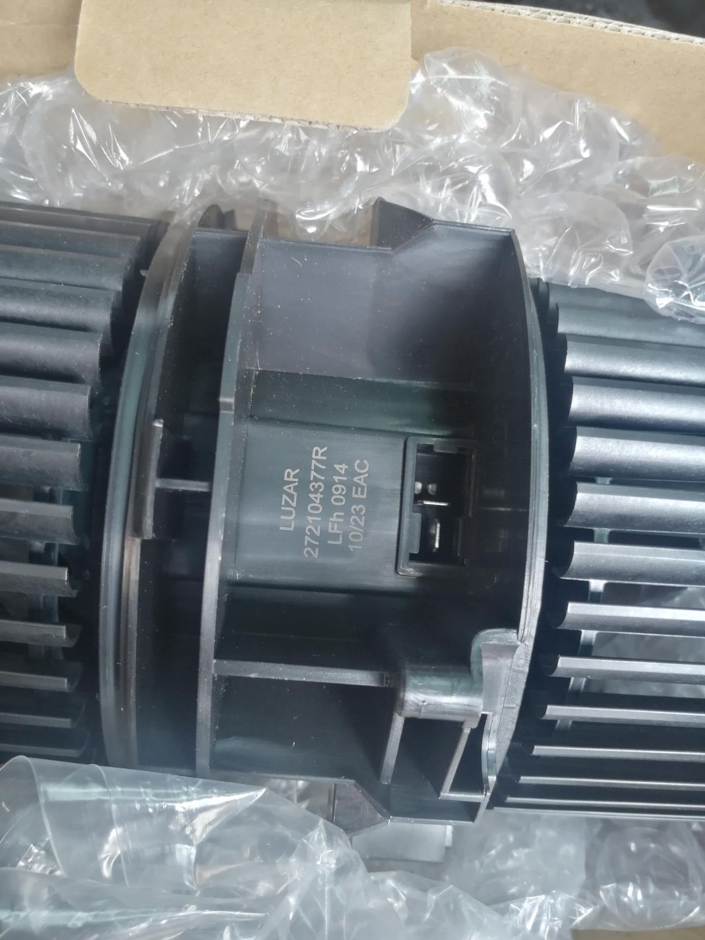 Замена моторчика отопителя на RENAULT FLUENCE — Renault Fluence, 1,6 л ...