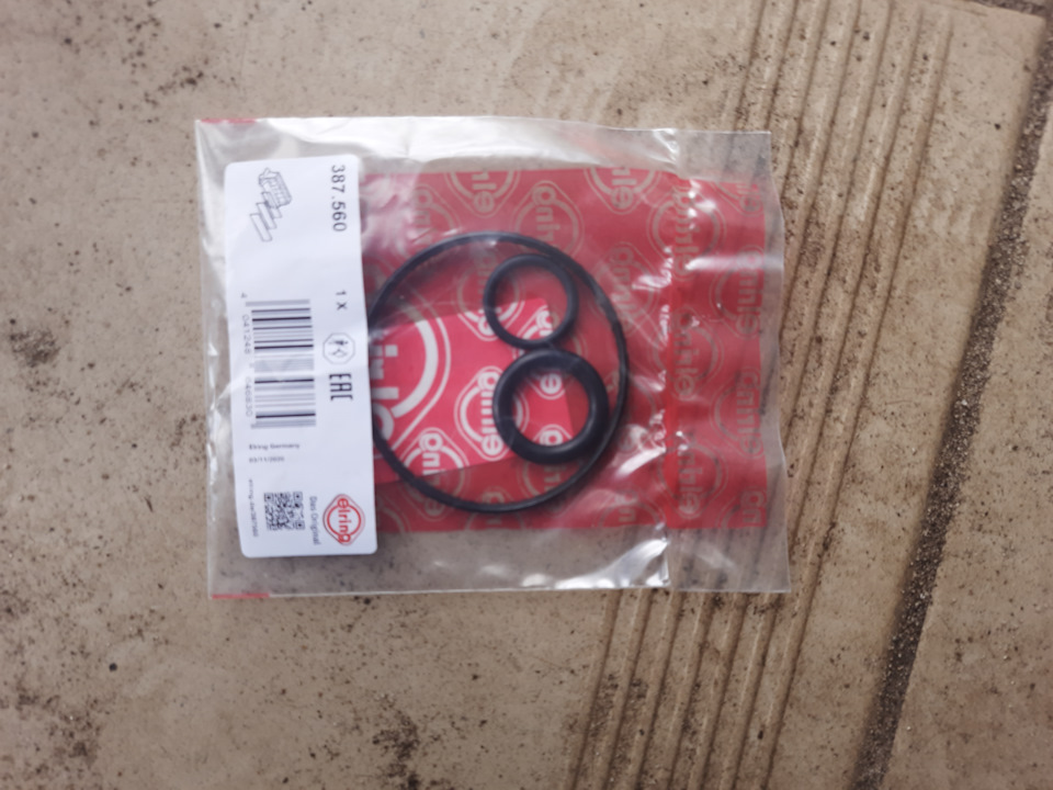 Запчасти для ремонта мотора к9к 830 — Renault Megane III, 1,5 л, 2009 ...