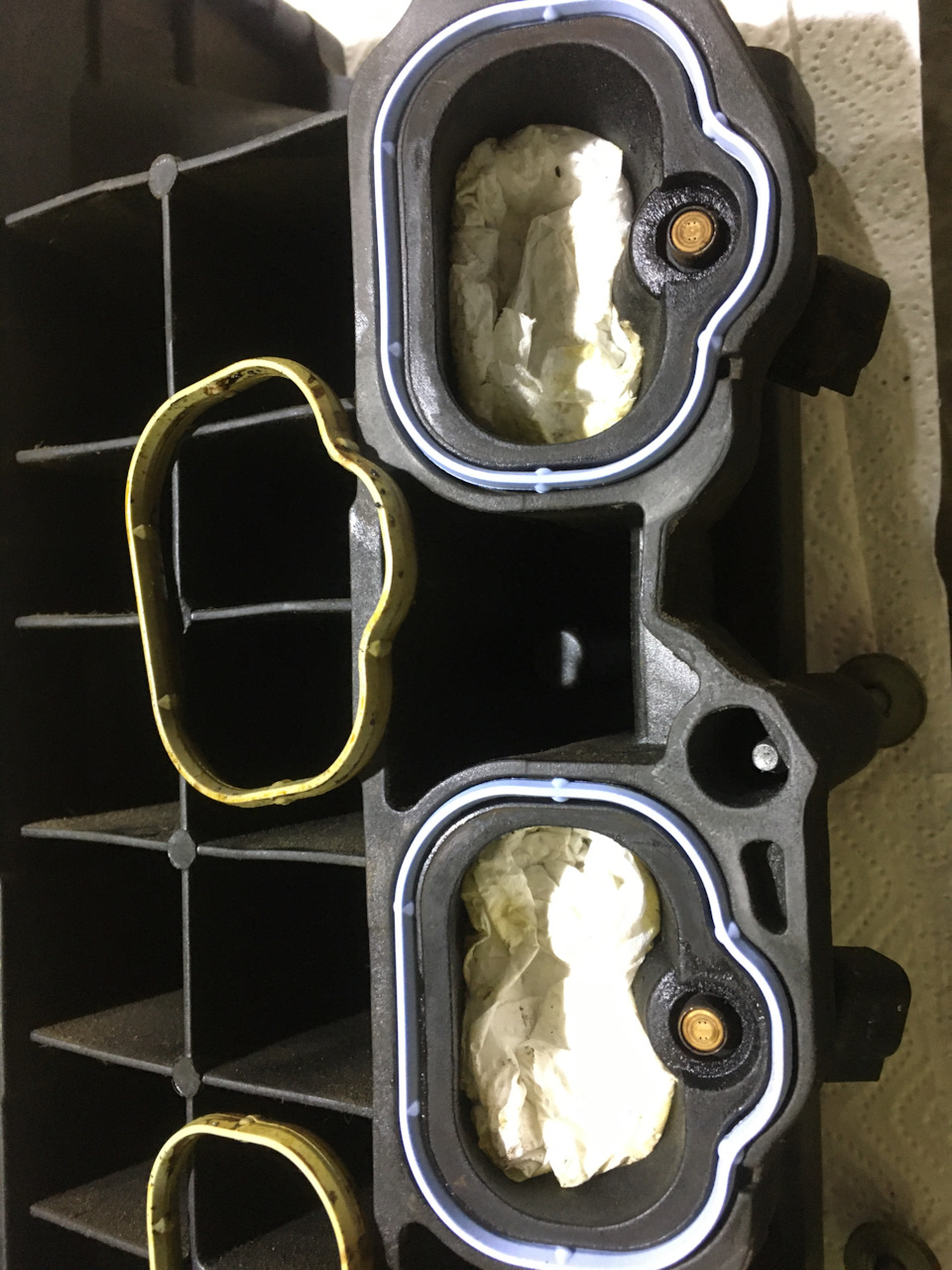 43. Замена датчика давления масла — Jeep Grand Cherokee (WK2), 3,6 л ...