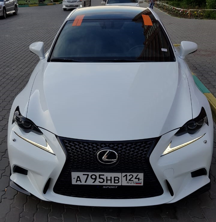 Замена лобового стекла — Lexus IS III, 2,5 л, 2014 года | кузовной ...