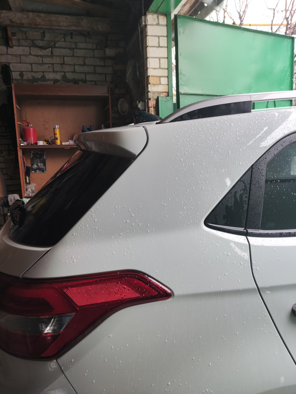 Увеличенный спойлер. — Hyundai Creta (1G), 2 л, 2017 года | стайлинг ...