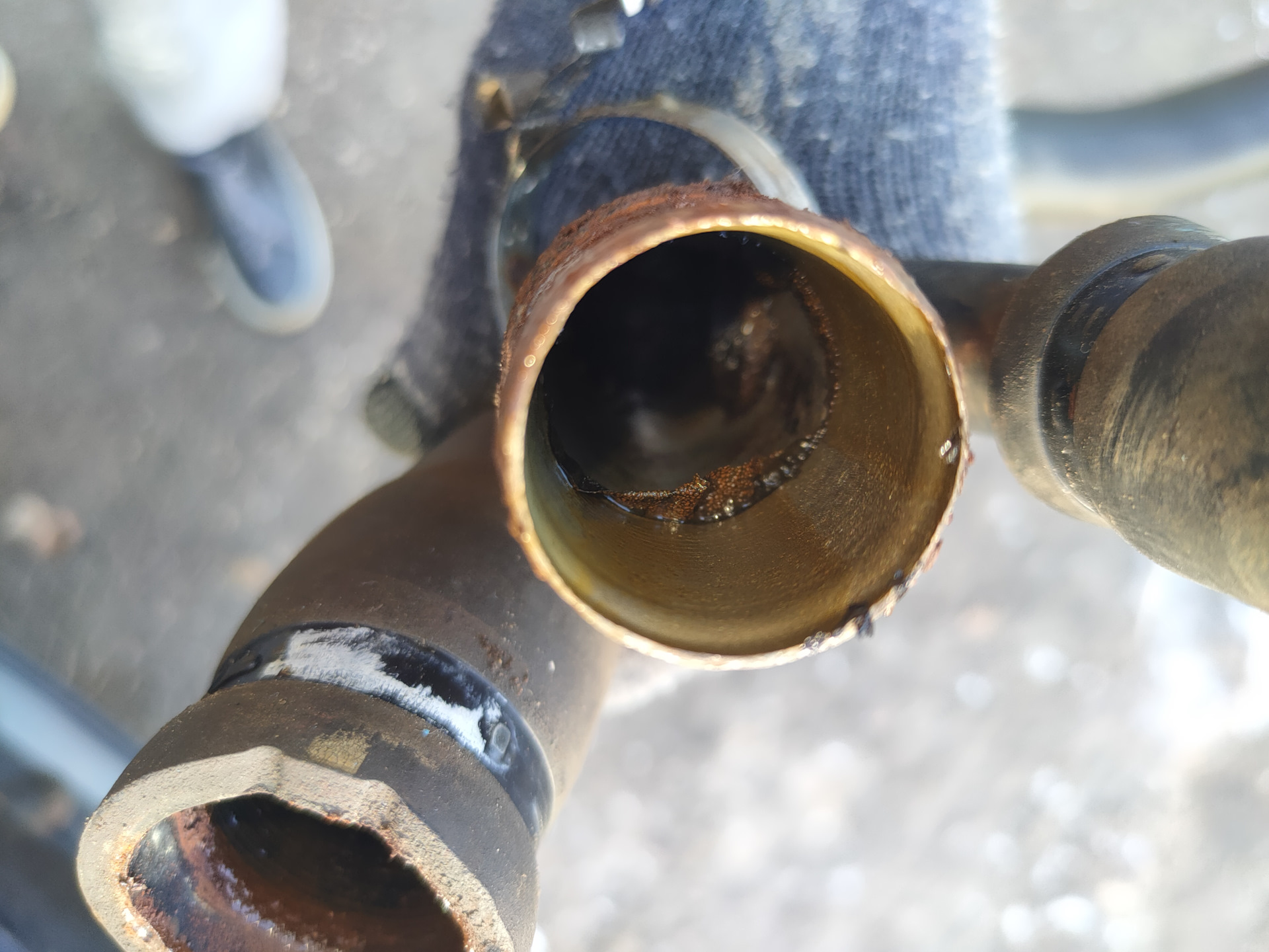 #43 Замена патрубков, корпуса термостата и другое — Renault Logan (1G ...