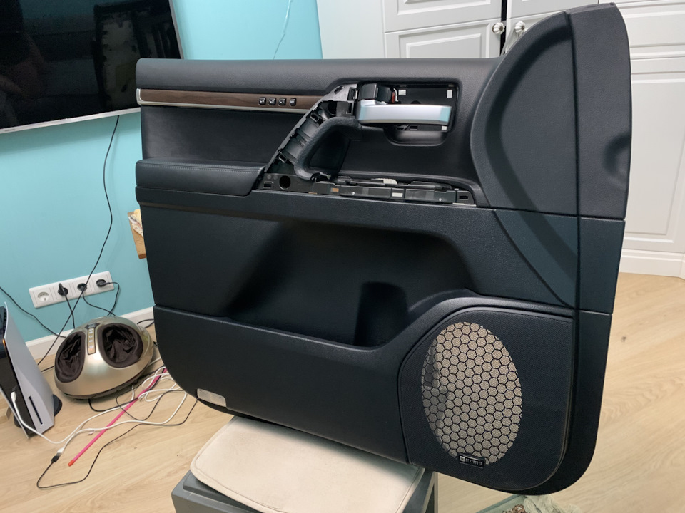 Дверные карты — Toyota Land Cruiser 200, 4,5 л, 2017 года | своими ...