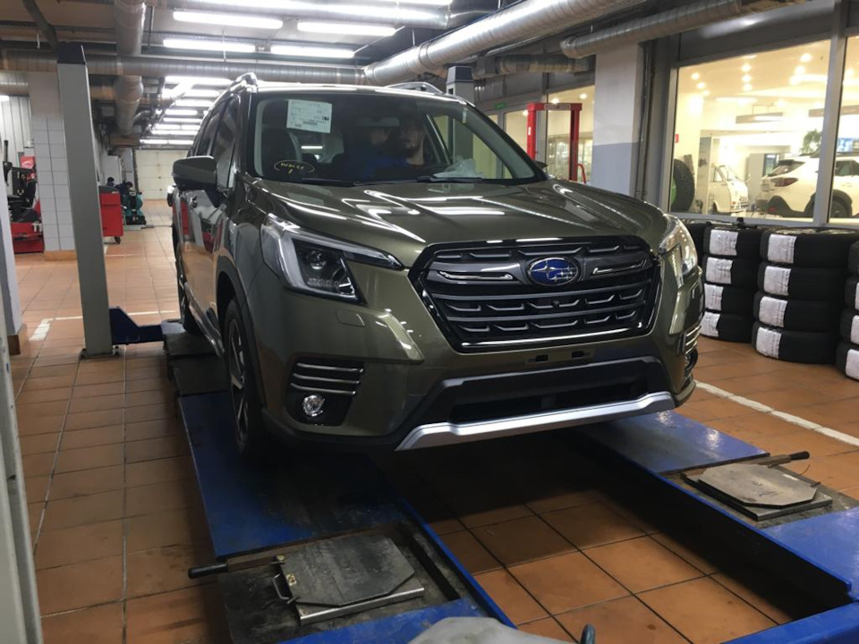 Forester VS Outback — Subaru Outback (BR), 2,5 л, 2012 года ...