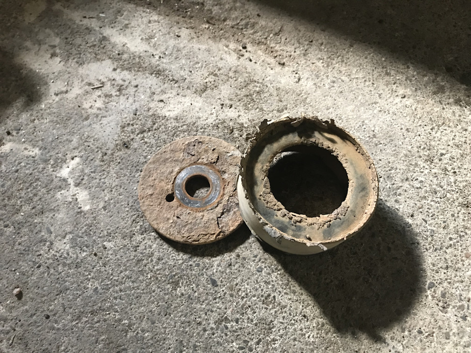 22. Замена подушек рамы часть 1. — Chevrolet Tahoe (GMT900), 5,3 л ...