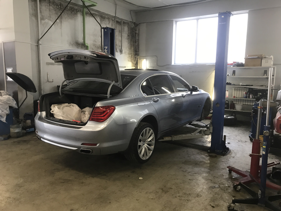 Передние тормозные диски Zimmermann — BMW ActiveHybrid 7, 4,4 л, 2010 ...