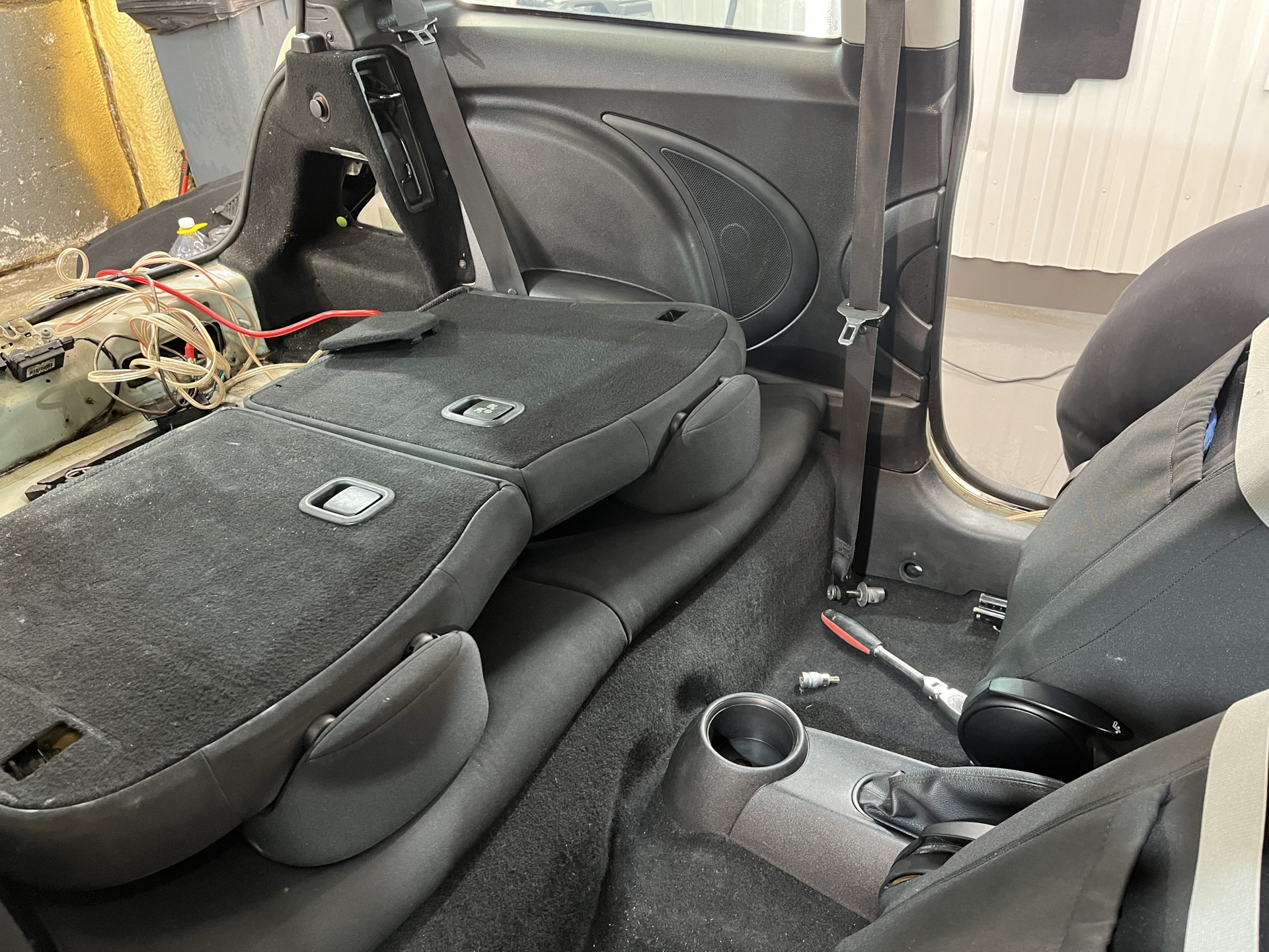 Мойка и … — MINI One Mk II, 1,4 л., 2008 года | мойка | DRIVE2