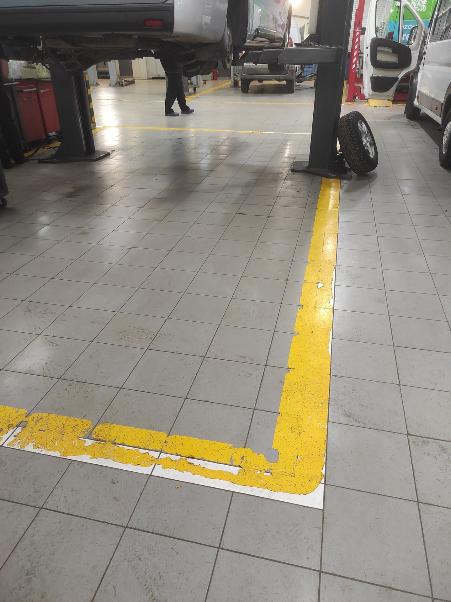 Задние ступичные — хрысь / ТО15 (150_000) — Citroen Spacetourer, 2 л ...