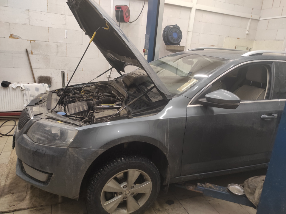 Теплообменник замена — Skoda Octavia Combi A7 Mk3, 1,8 л, 2016 года ...