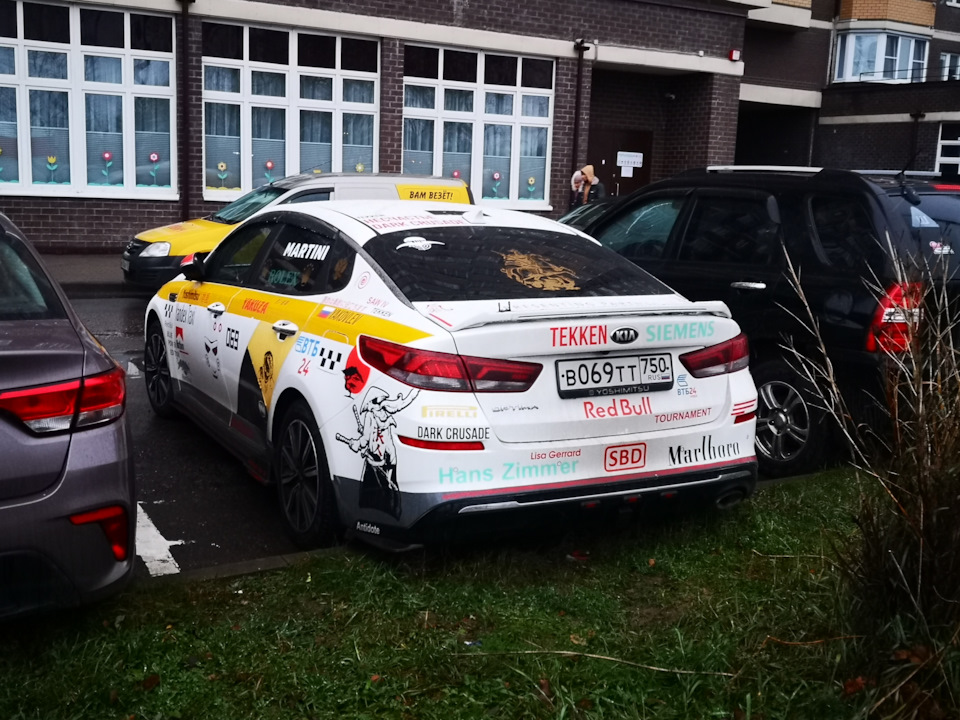 Такси-наклейка — Сообщество «Музей Bullshit-тюнинга» на DRIVE2