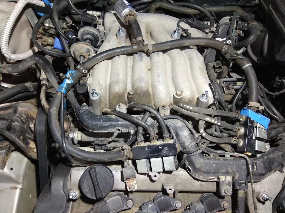 Декоративная крышка двигателя — по феншую. — Hyundai Santa Fe (2G), 2,7 ...