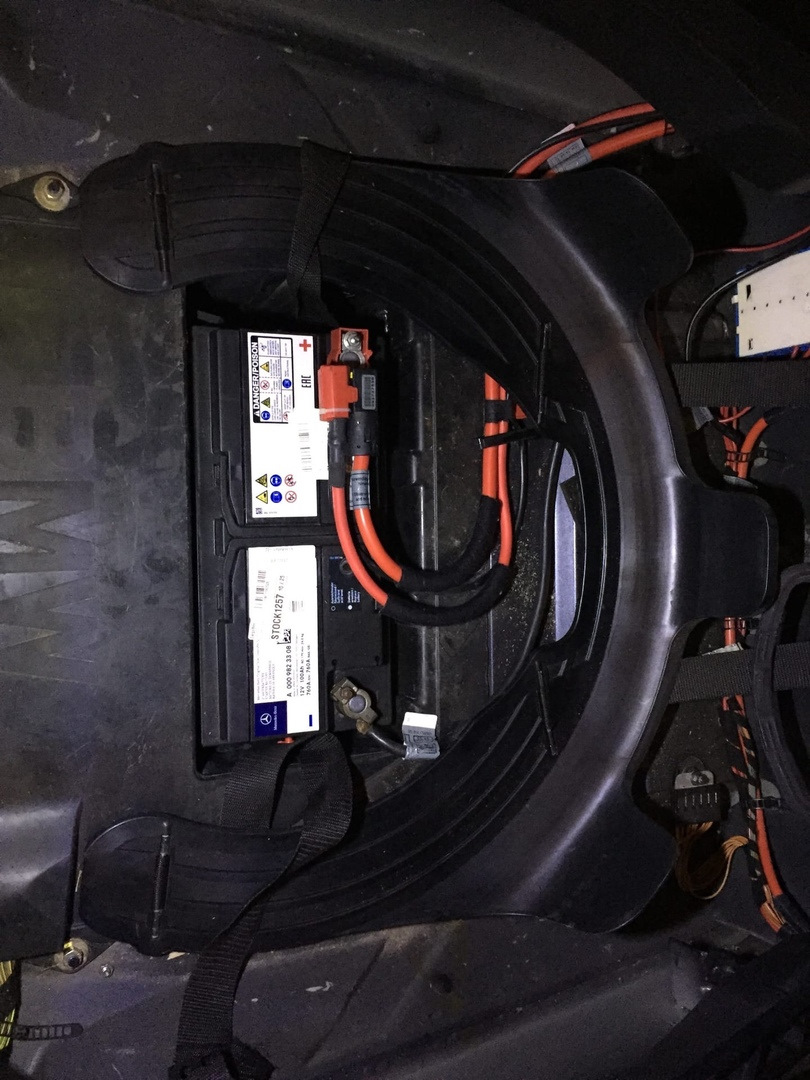 A000982330826 Батарея акб Mercedes | Запчасти на DRIVE2