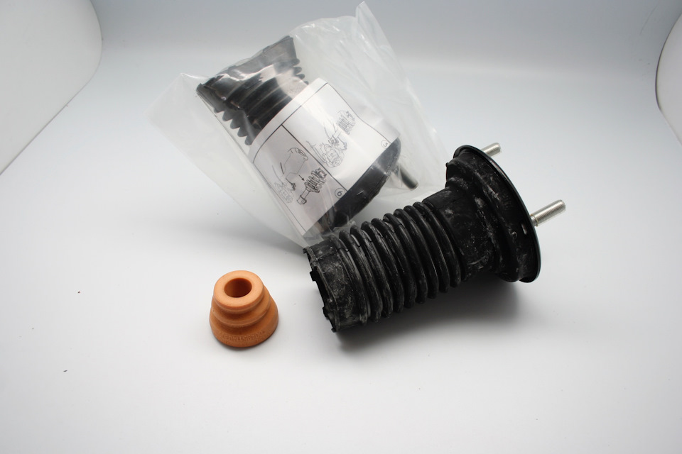 Полностью новая передняя подвеска OEM + KYB — Lexus IS II, 2,5 л, 2007 ...