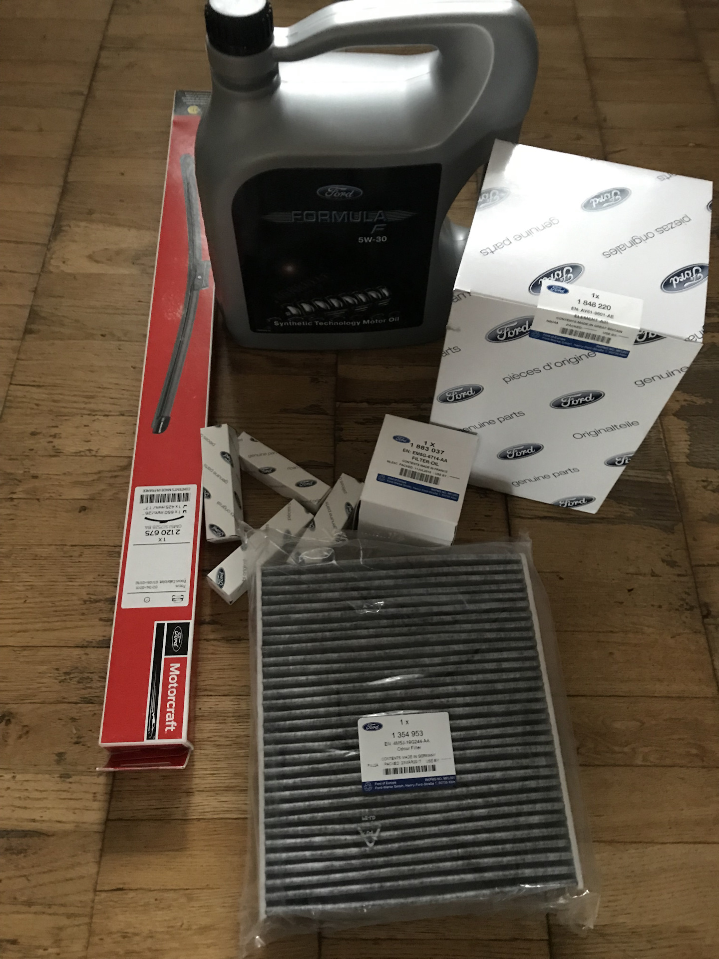 К очередному то готов (расходники) — Ford Focus II Hatchback, 1,6 л ...