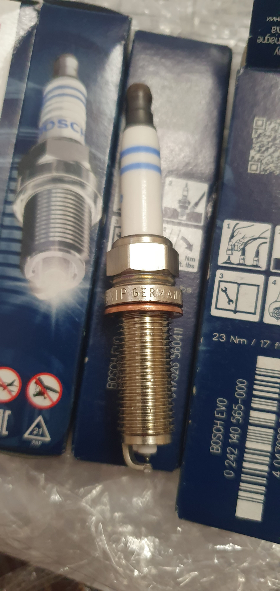 0242140565 Свеча зажигания BOSCH | Запчасти на DRIVE2