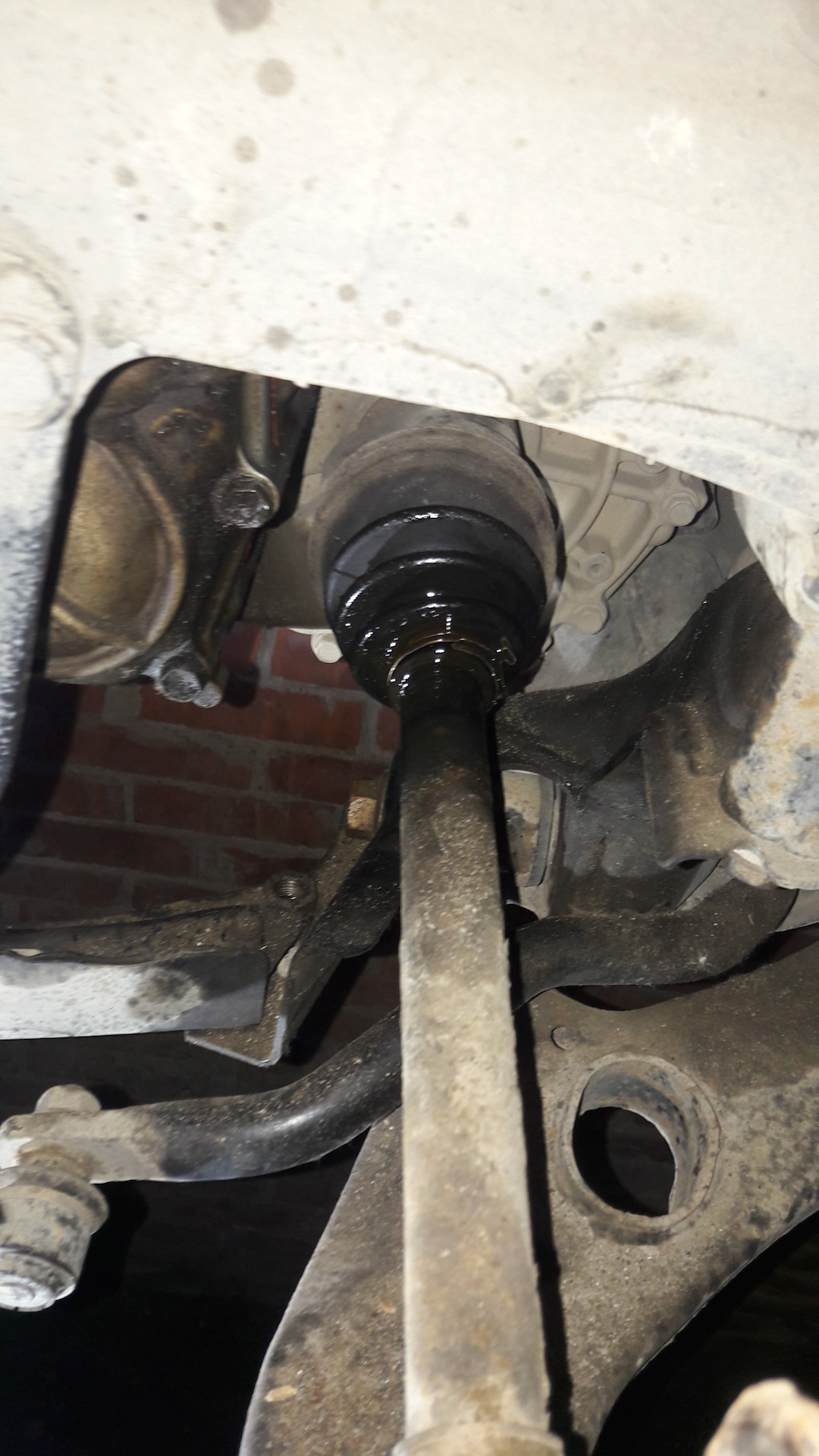 Замена пыльника внутреннего шруса и Пыльник амортизатора ! — Toyota ...