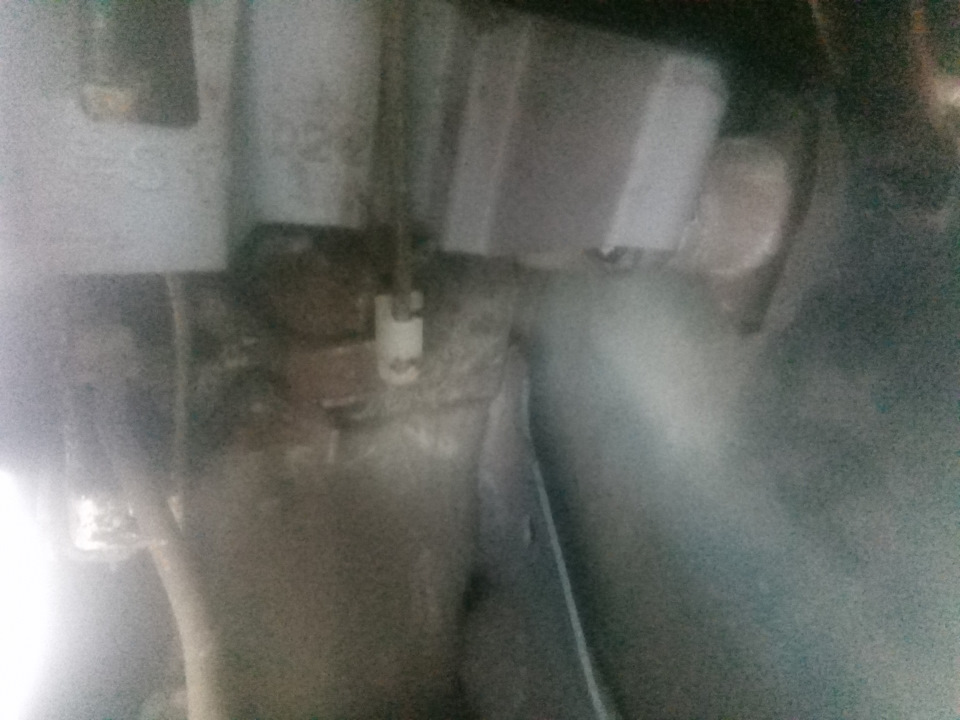 Клипса тяги замка двери — Daewoo Nexia (N150), 1,6 л, 2010 года ...