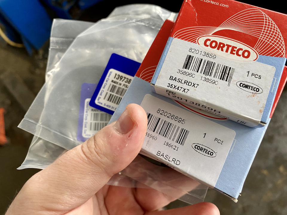 Замена ГРМ, роликов, натяжителя, помпы и сальников — Volvo S80 (2G), 2 ...