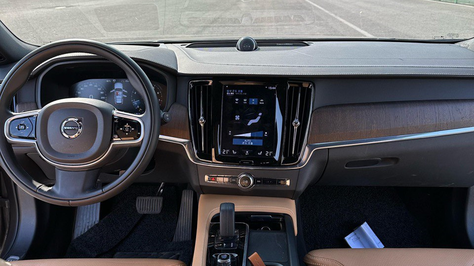 Хотелки: — Volvo V90 Cross Country, 2 л, 2021 года | аксессуары | DRIVE2