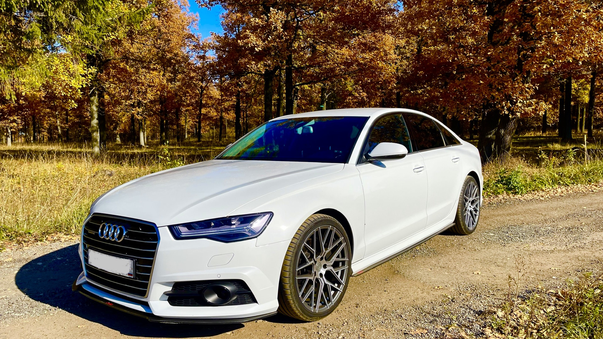 Audi A6 (C7) 2.0 бензиновый 2017 | White pearl на DRIVE2