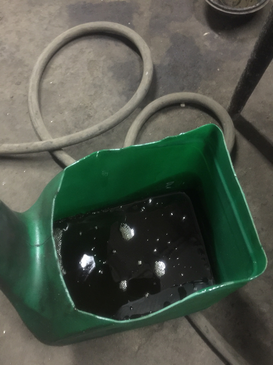 Замена заднего ступичного подшипника — Hyundai Grand Starex, 2,5 л ...