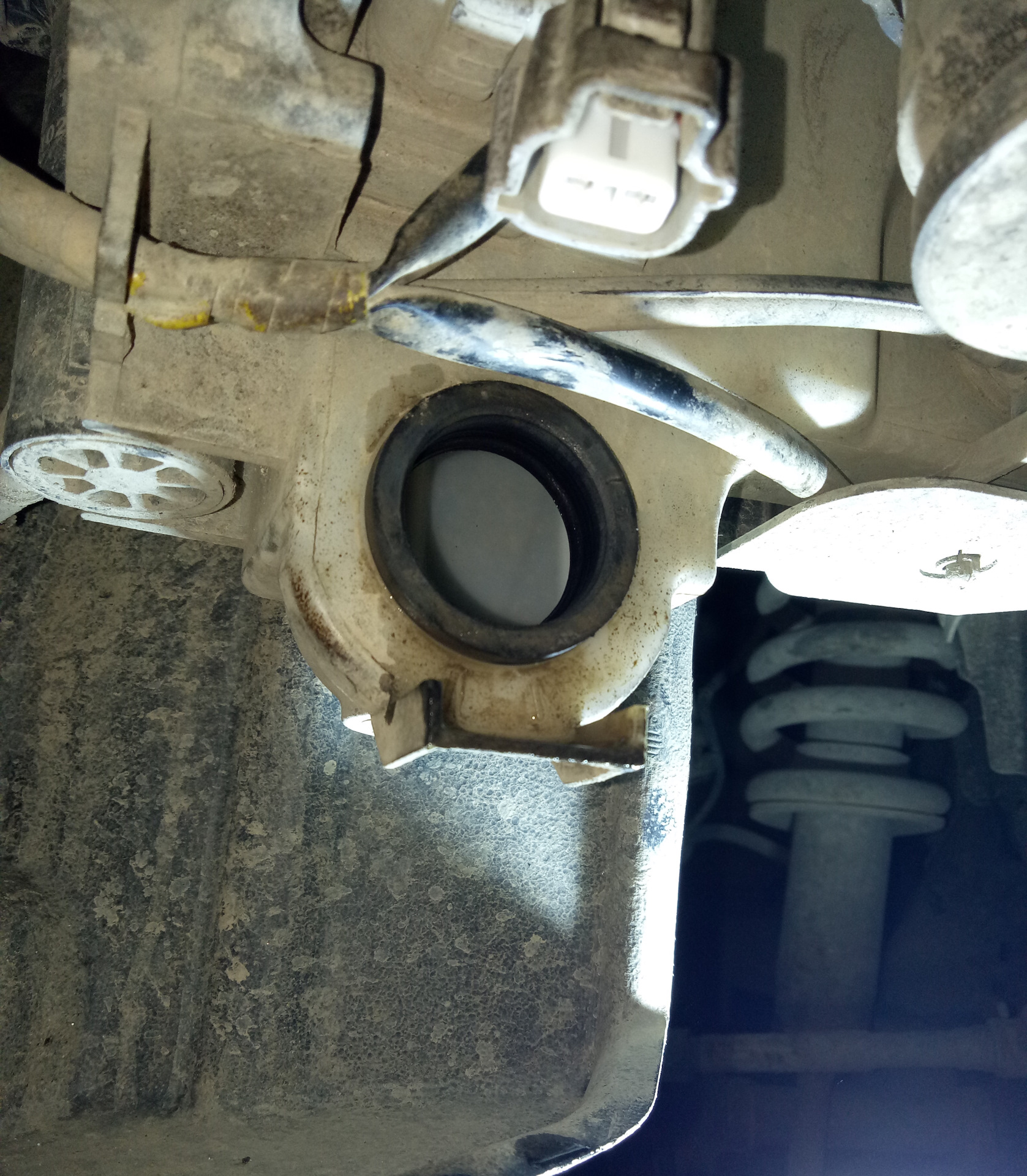 Замена моторчика омывателя лобового стекла — Toyota Land Cruiser Prado ...