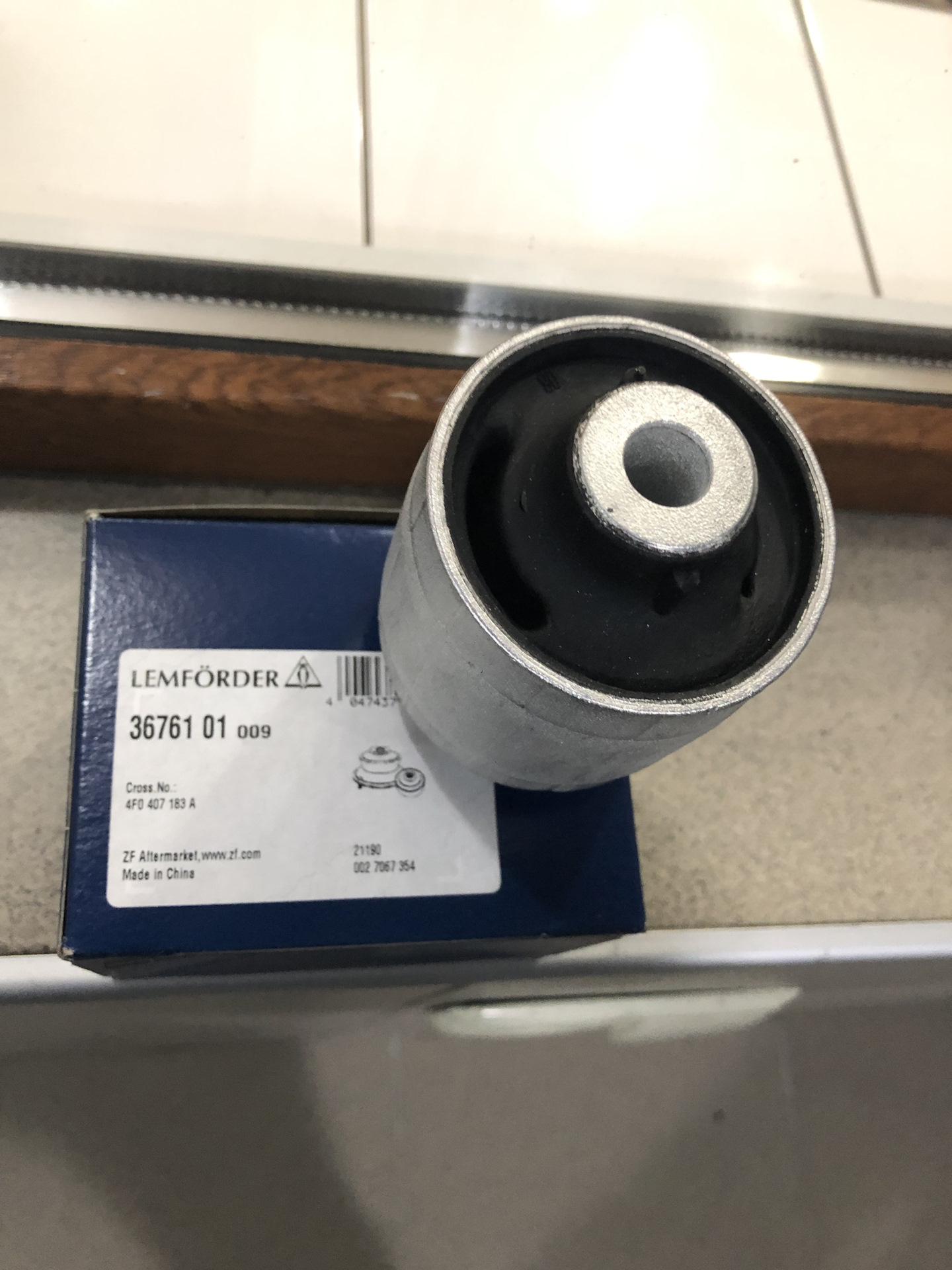 Замена рулевых наконечников, болты подрамника, сайлент — Audi A6 (C6 ...