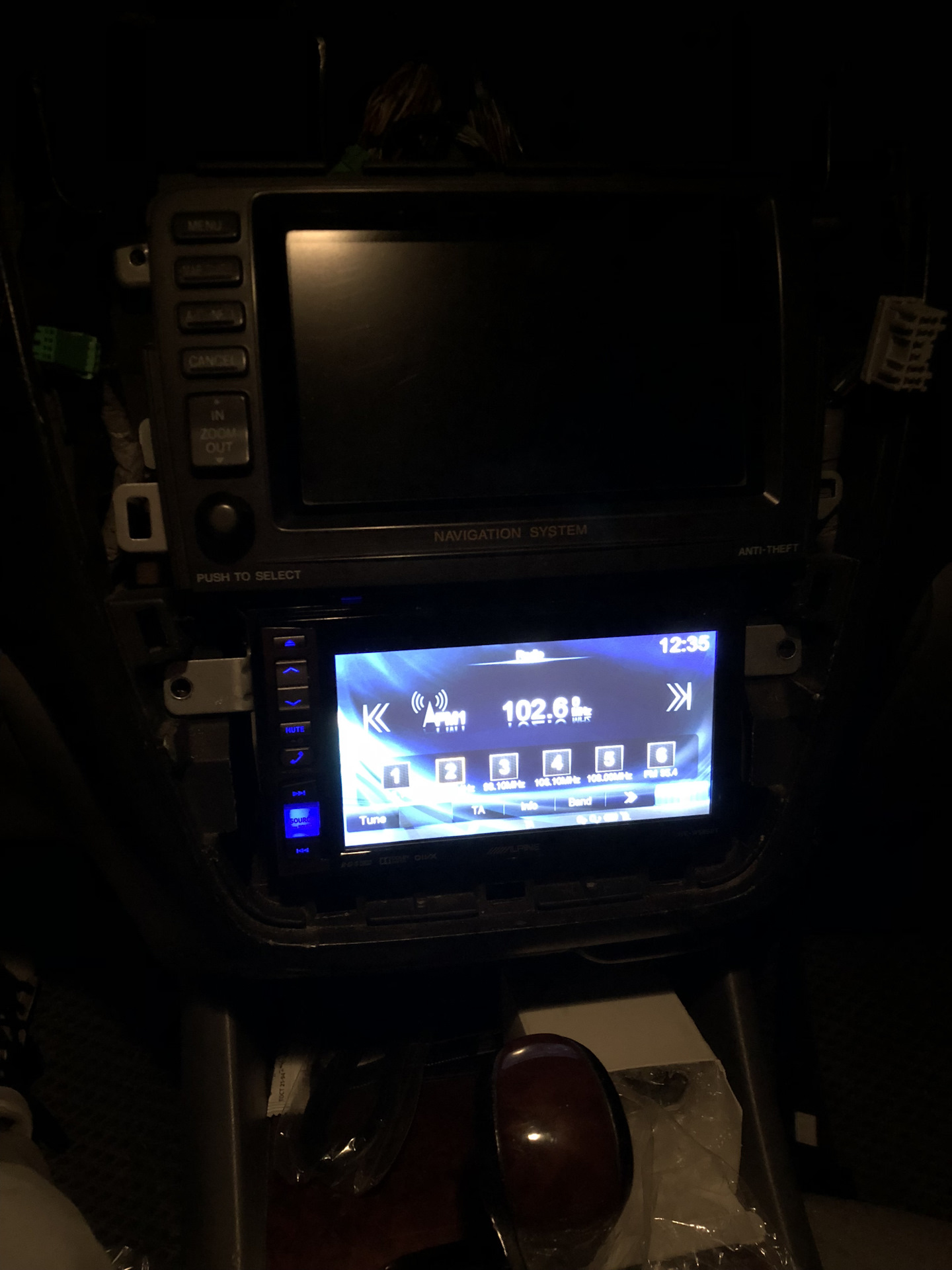 Датчик давления масла MN137360 на EJ253 — Subaru Outback, 2.5 л., 2008 ...