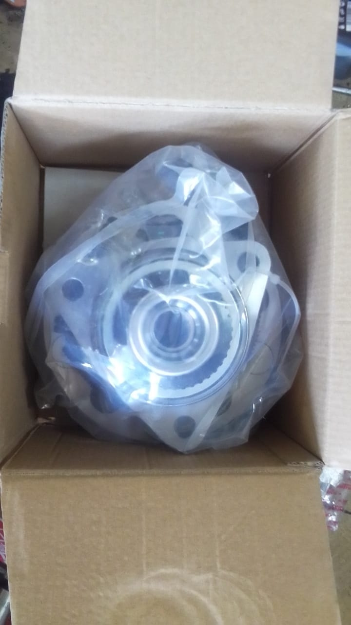 Замена передней ступицы Кайрон — SsangYong Kyron, 2 л, 2011 года ...