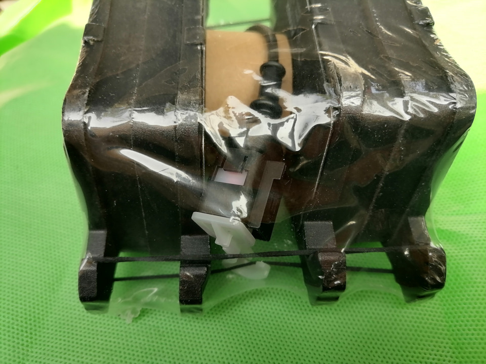 7H0698151 Комплект тормозных накладок VAG | Запчасти на DRIVE2