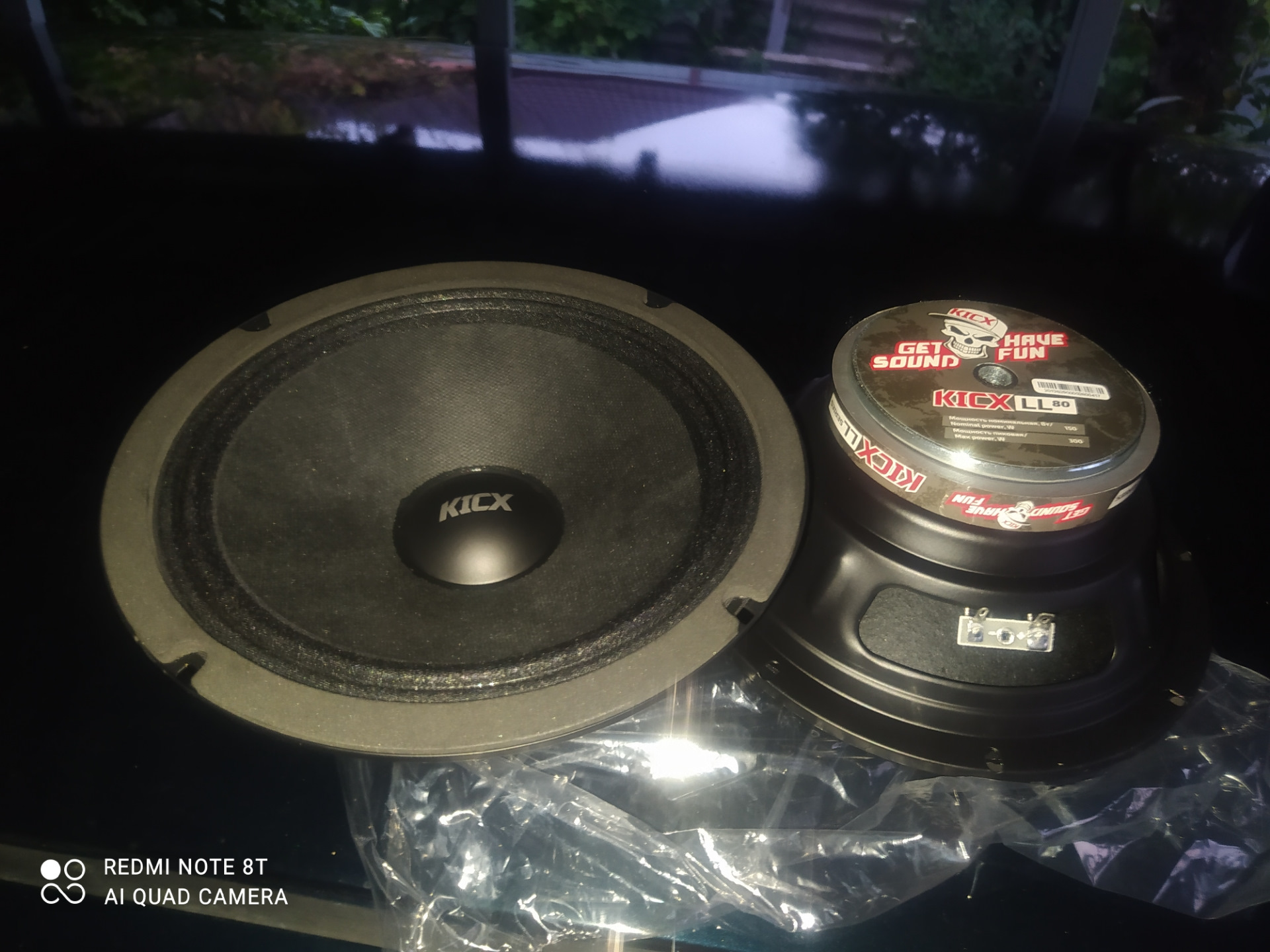 Замена MOMO HE-810 на KICX LL80 — Lada Калина Универсал (1G), 1,4 л, 2008 года | автозвук | DRIVE2