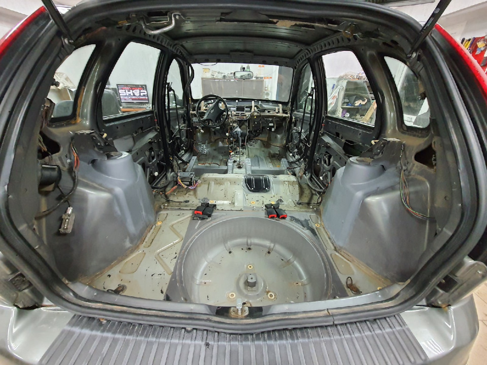 Злой ВАЗовский тюнинг на серьёзных щах >:) [САЛОН #1] — Lada Калина ...