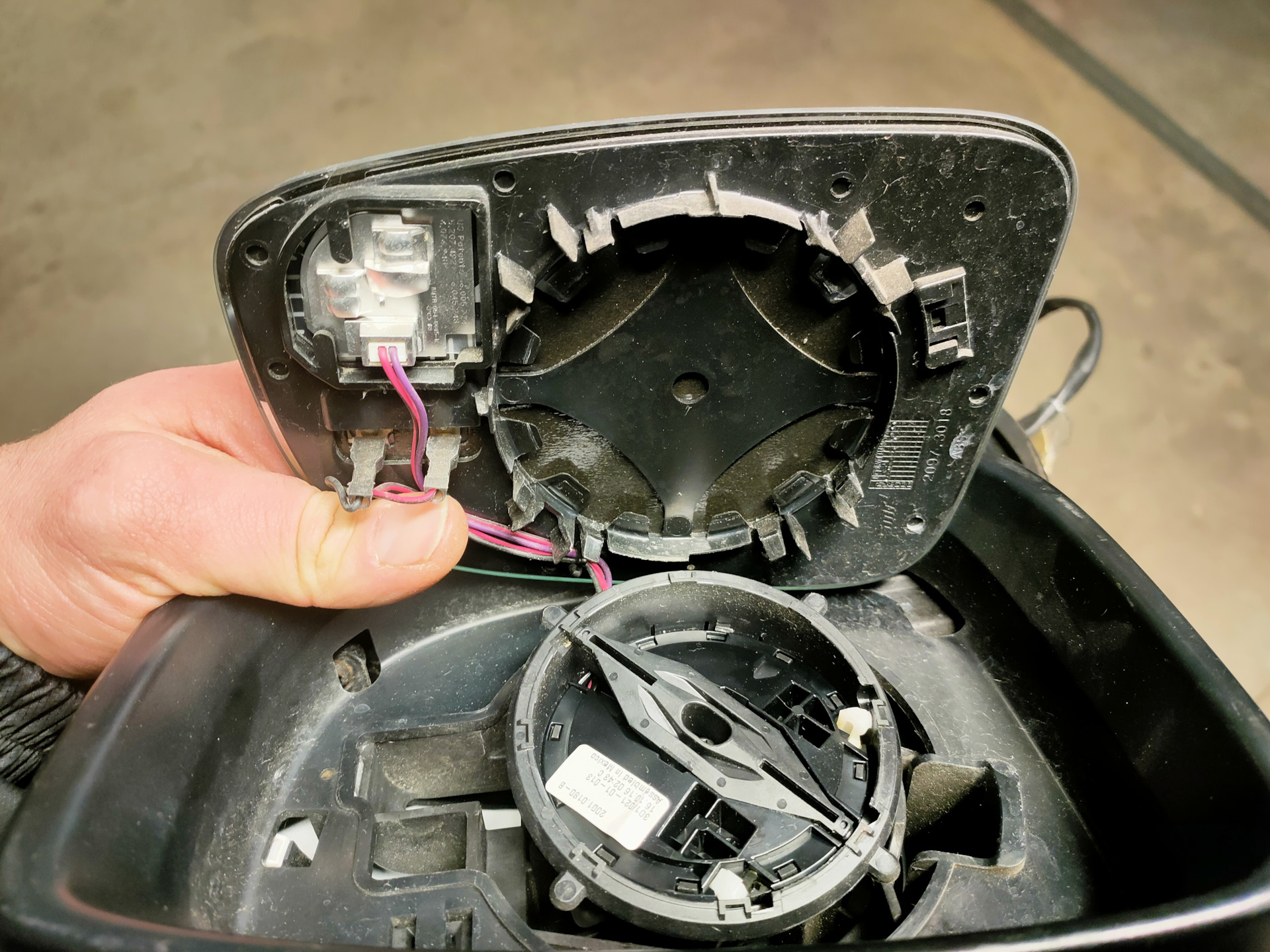 Установка зеркал от рестайла + их доработка. — Mazda 3 (3G) BM, 2,2 л ...